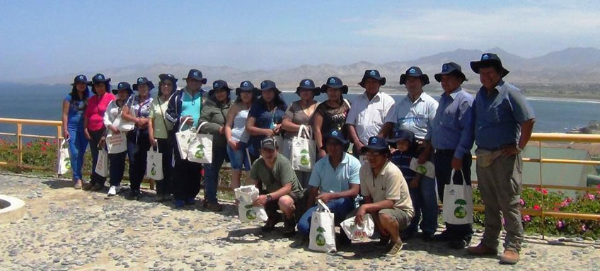 Visita de autoridades de Cajacay a Puerto Punta Lobitos y Huarmey ...